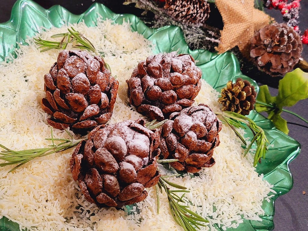 Snowy Chocolate Pine Cones recipe - Simple Tasty Eating